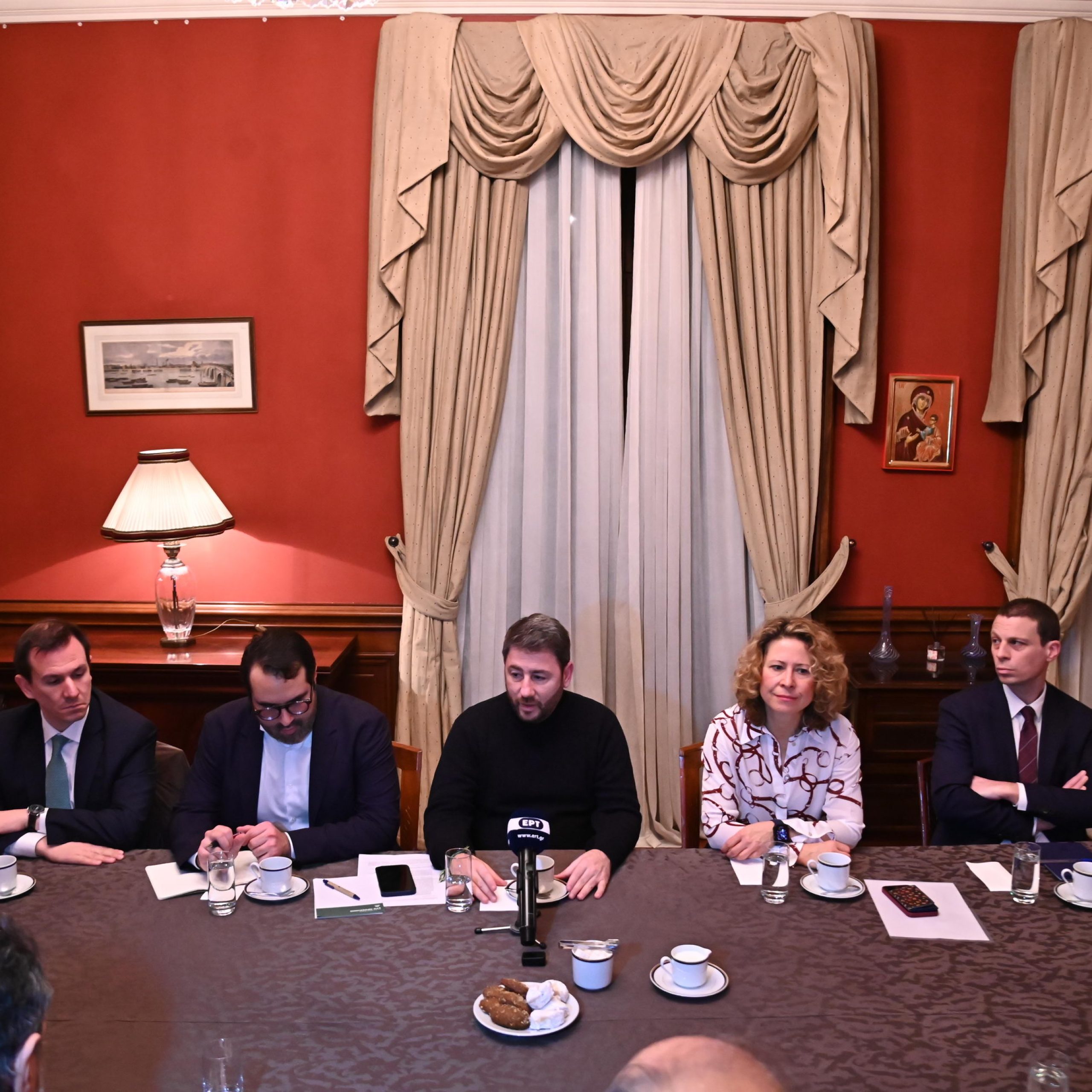 Συνάντηση Νίκου Ανδρουλάκη με εκπροσώπους της Ελληνικής Κοινότητας ...