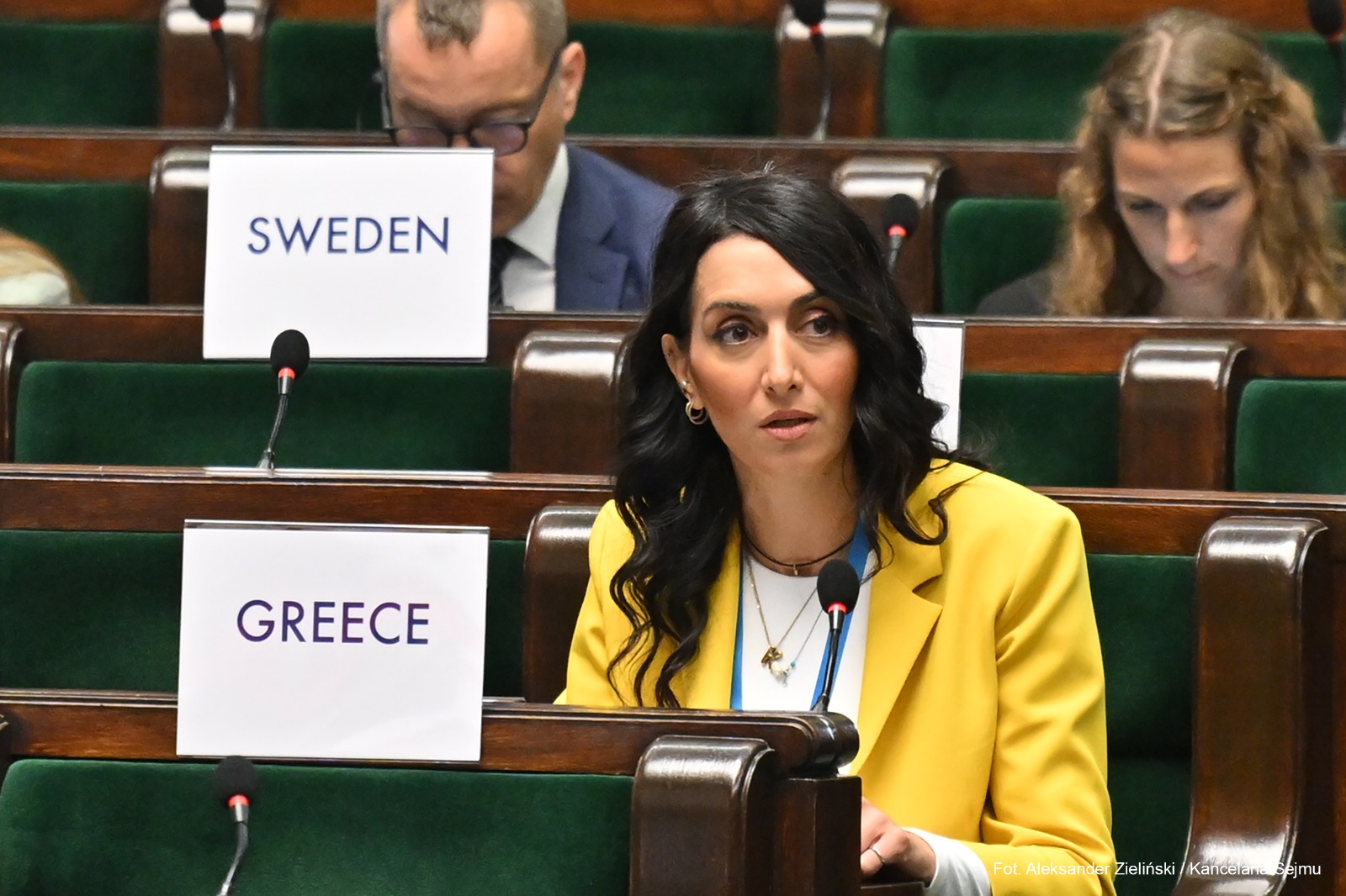 «Οι πολίτες μας περιμένουν απαντήσεις. Όχι κενές υποσχέσεις ή μία ...
